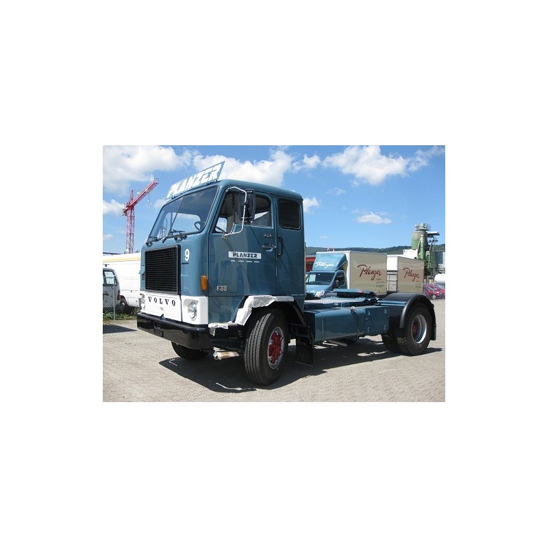 Tekno Volvo F88 Planzer